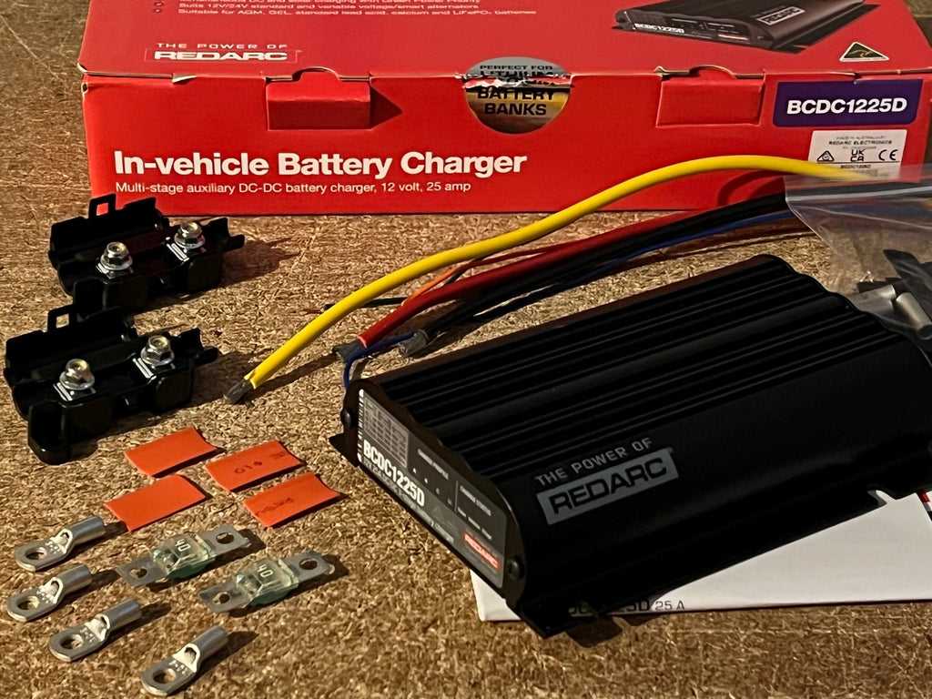 Redarc 12 Volt 25 Amp BCDC1225D DC to DC VEHICLE DUAL BATTERY CHARGER ...